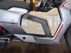 電動スクーターNIU F400センターボックス！ | ライズ ｜ 福岡 ｜ バイクショップ ｜ E-RIZE